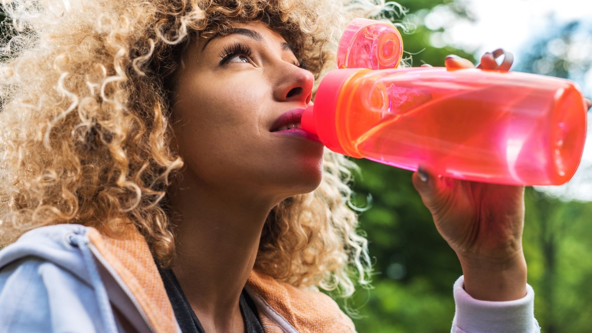 Femme Fitale Fit Club BlogWater - Major Reasons To Drink More - Femme ...